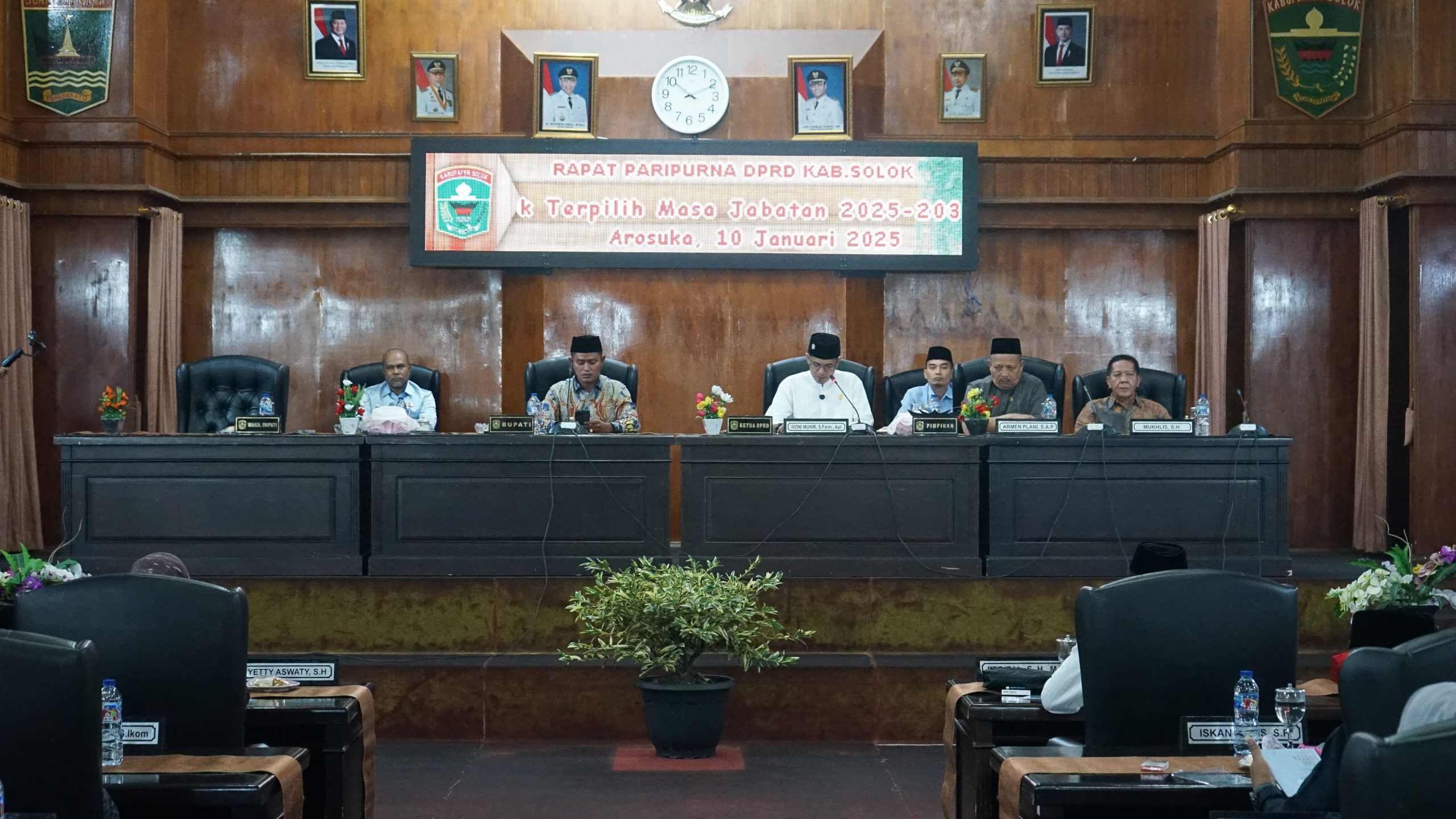 DPRD Kabupaten Solok Gelar Rapat Paripurna Pengumuman Calon Bupati dan Wakil Bupati Terpilih ...