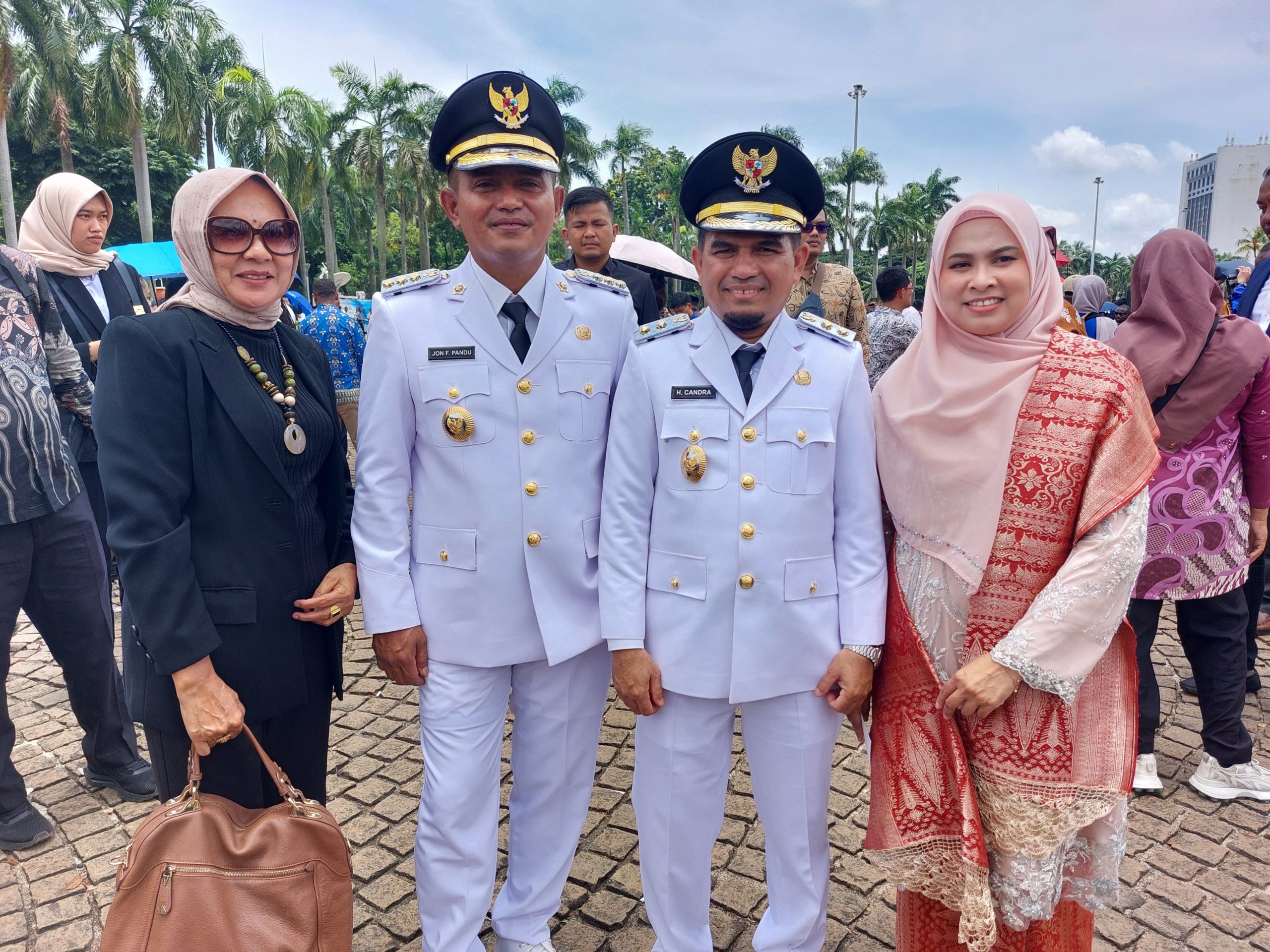 Pertama Dalam Sejarah, Bupati Dan Wakil Bupati Solok Dilantik Oleh Presiden RI di Istana Negara ...